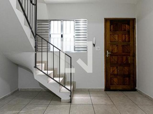 Casa de condomínio para alugar com 70m², 2 quartos e 1 vaga