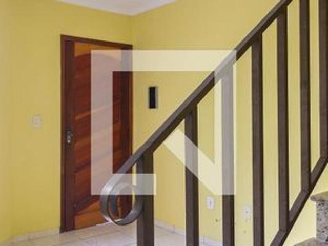 Casa de condomínio para alugar com 70m², 2 quartos e 1 vaga