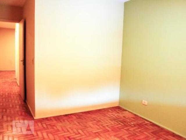 Casa de condomínio para alugar com 70m², 2 quartos e 2 vagas