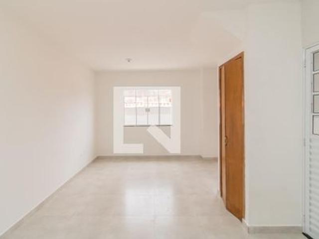 Casa de condomínio para alugar com 70m², 2 quartos e 2 vagas