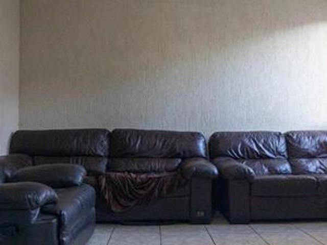 Casa de condomínio para alugar com 72m², 3 quartos e 2 vagas