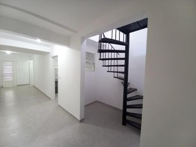 Casa de condomínio para alugar com 85m², 2 quartos e sem vaga