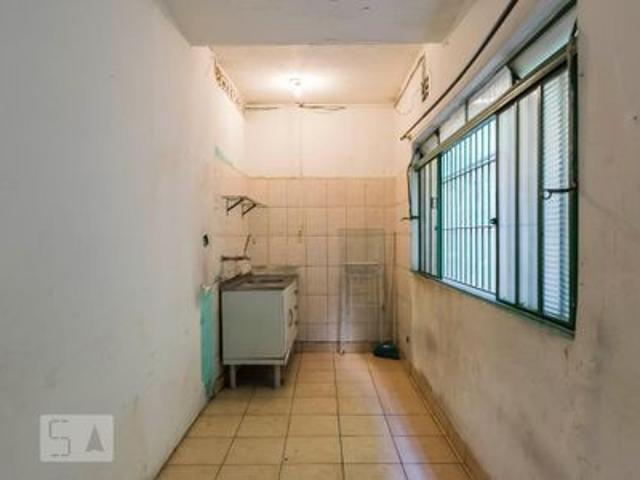 Casa de condomínio para alugar com 80m², 1 quarto e sem vaga