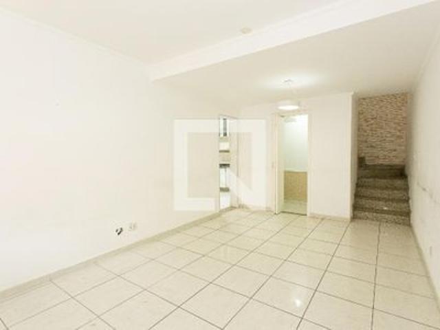 Casa de condomínio para alugar com 95m², 2 quartos e 1 vaga