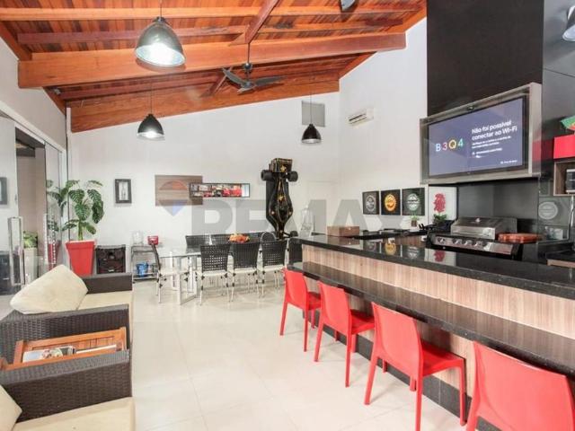 CASA DE CONDOMÍNIO PARA LOCAÇÃO 6 SUÍTES E MOBILIADA COND. COLINAS DE PIRACICABA PIRACICABA/SP R$ 15.000
