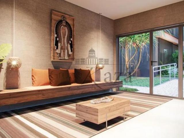 Casa de Condomínio Planalto Paulista 4 Suítes 525,68m²
