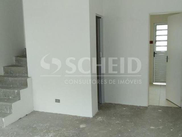 Casa de condomínio Próximo ao metro Conceição