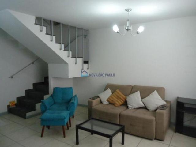 Casa de condominio próximo ao Metrô Saúde