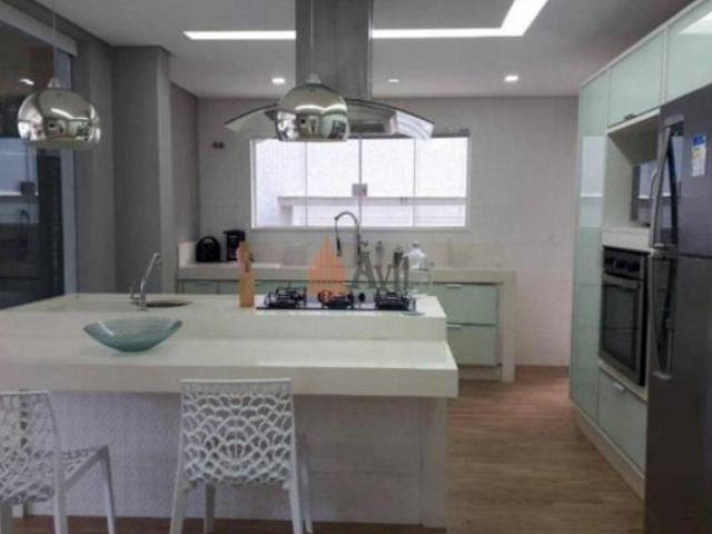 Casa de Condomínio Residencial 245m² com 5 quartos, 5 suítes à Venda no Guarujá