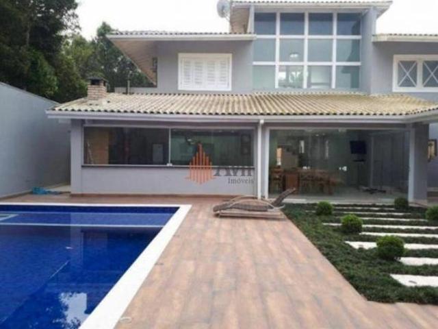 Casa de Condomínio Residencial 245m² com 5 quartos, 5 suítes à Venda no Guarujá