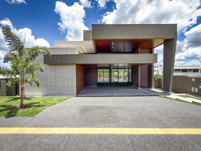 Casa de Condomínio Térrea com 4 Quartos à Venda, 320 m² no Plateau d&apos Or Privilege em Goiânia/GO