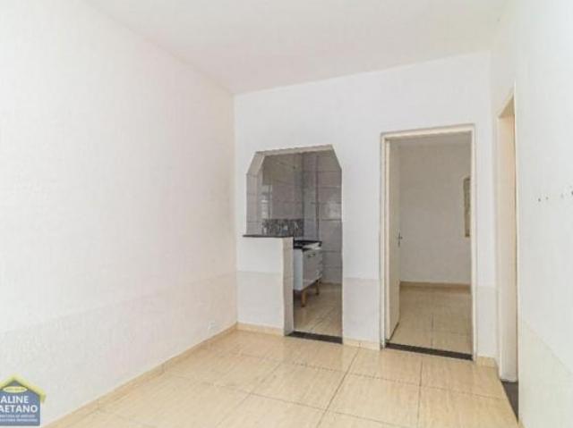 Casa de Condomínio Térrea Reformada de 2 Dormitórios Parcela Direto! 2 Quartos, 1 Vaga