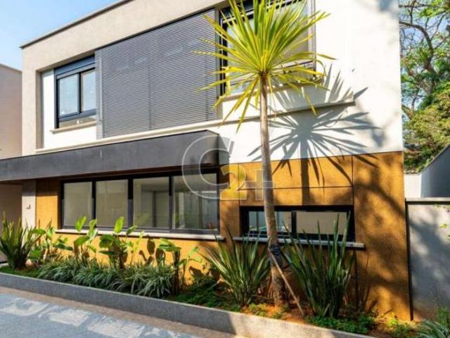 CASA DE CONDOMÍNIO VENDA SANTO AMARO 4 SUITES 4 VAGAS