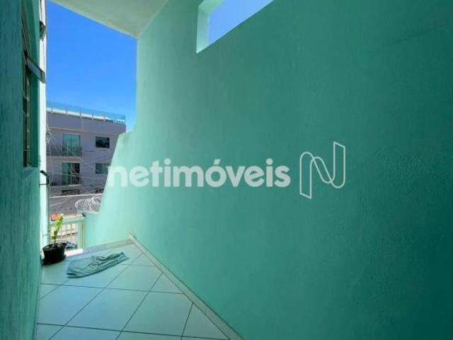 CASA DE DOIS ANDARES COM 6 QUARTOS DISPONIVEL NO BAIRRO ESPIRITO SANTO EM BETIM