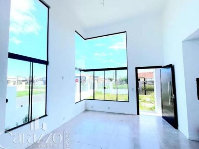 CASA DE DOIS DORMITÓRIOS EM IMBÉ