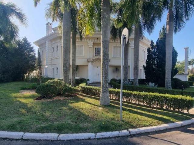 CASA DE ESQUINA