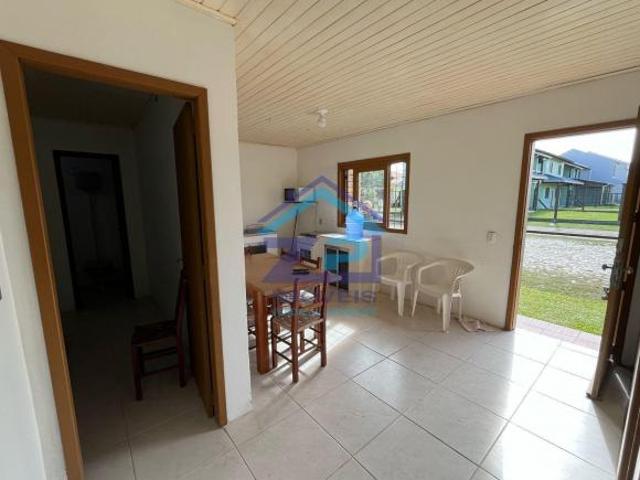 CASA DE ESQUINA