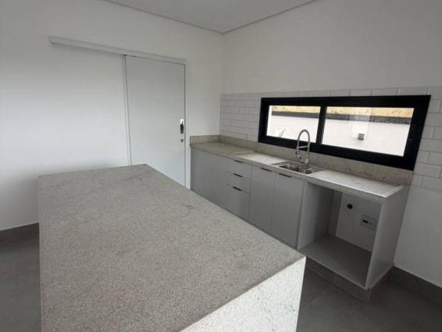 Casa de Esquina a Venda Cond. Nova Jaguari R$1.390.000,00