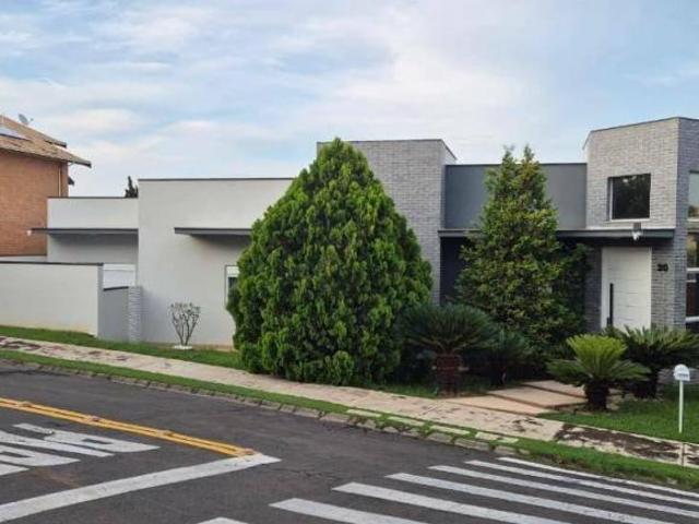 Casa de Esquina à Venda no Condomínio Helvétia Park – Indaiatuba – Sp