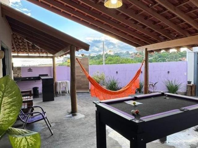 Casa de esquina em terreno inteiro, no Jardim Aeroporto III por R$ 350.000,00