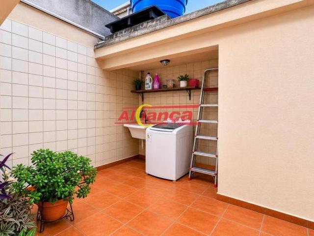 CASA DE ESQUINA NO BOM CLIMA TERRENO 250M² PLANO | R$ 850.000