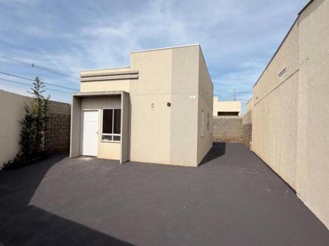Casa de Esquina no Santa Iria | Imobiliária Rosa e Rangel