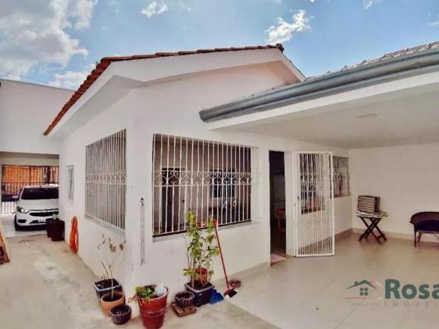 Casa de Esquina no Residencial Milton Figueiredo