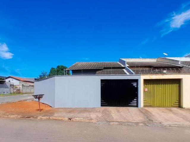 Casa de Esquina no Residencial Santa Fé I — 2 Quartos, 1 Suíte | 170.90m²