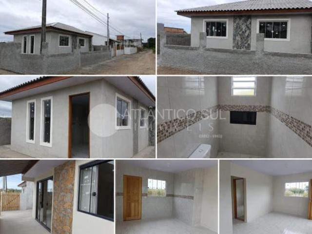 Casa de esquina na Praia de Leste Pontal do Paraná