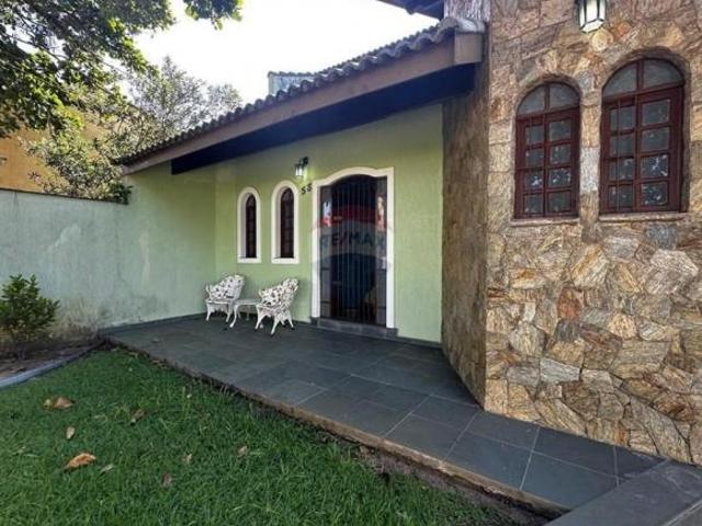 Casa de Férias Luxo em Peruíbe, 4 Quartos, Vista Mar