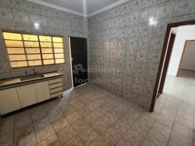 Casa de Frente com 01 dormitório e fundos Edícula 1 dormitório no bairro Residencial Duas Vendas