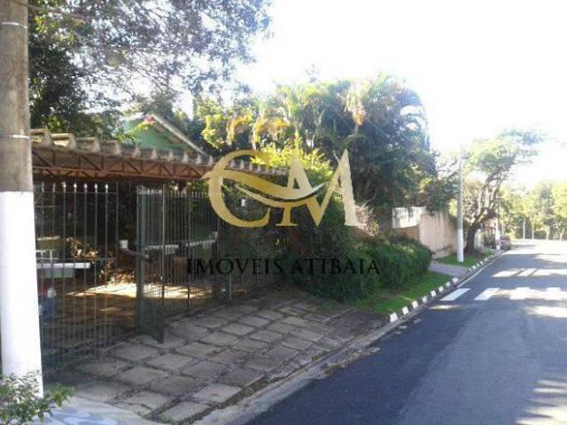 Casa de frente para o lago em Atibaia