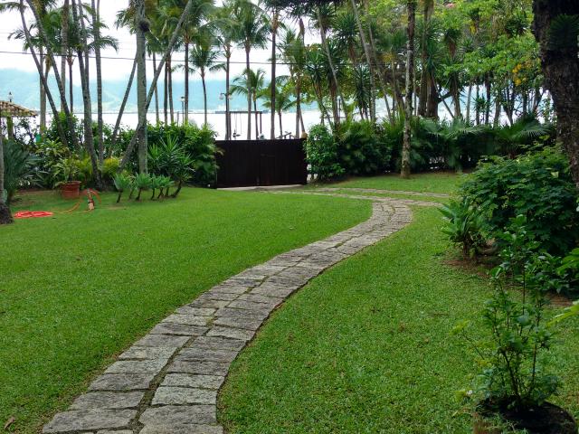 Casa de frente para a Praia em Ilhabela
