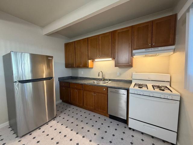 Casa de Luna 2 Bedroom Apartment for Rent at 22189 S Garden Ave, Hayward, CA 94541 Longwood Winton Grove