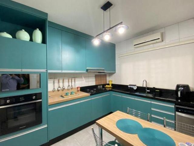 Casa de luxo com piscina e varanda gourmet no Centro de Aracatuba!