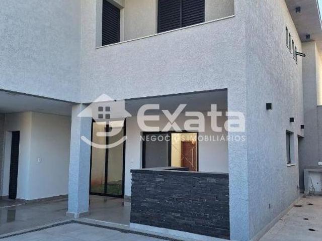 Casa de luxo com 3 suites e 4 vagas de garagem no Condominio Campos do Conde Bosque em Sorocaba