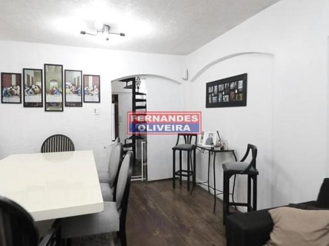 Casa de luxo com 3 suítes e vaga de garagem em Santo Amaro, São Paulo SP!