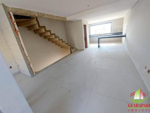 Casa de luxo com 3 quartos à venda, 160 m² por R$ 999.000 Santa Amélia Belo Horizonte/MG