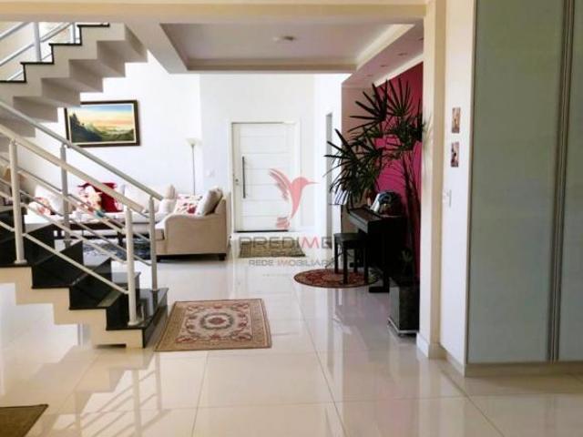 Casa de Luxo com 4 Suítes e 850m² de Terreno | Residencial Lagoa Bonita
