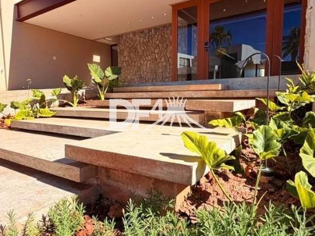 Casa de Luxo à Venda em Brasília | 3 Suítes 370m² SHA DF