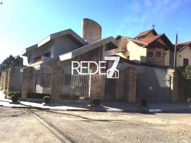 Casa de Luxo à Venda em Campinas SP, Jd. Chapadão: 4 Suítes, 5 Salas, 4 Vagas, Piscina, Churrasqueir