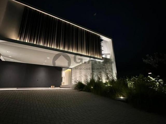 Casa de luxo à venda em condomínio de Alphaville Nova Esplanada 3, Votorantim SP: 4 quartos, 4 suíte