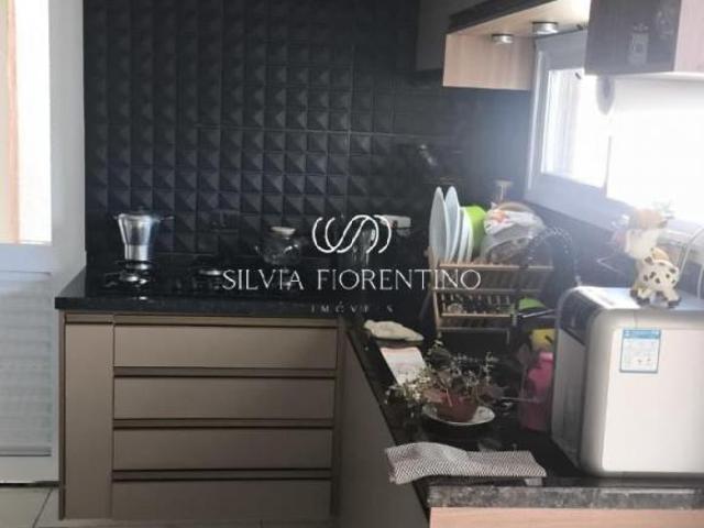 Casa de luxo à venda em condomínio exclusivo em Taubaté SP, no bairro Piracangaguá II: 3 quartos, 1