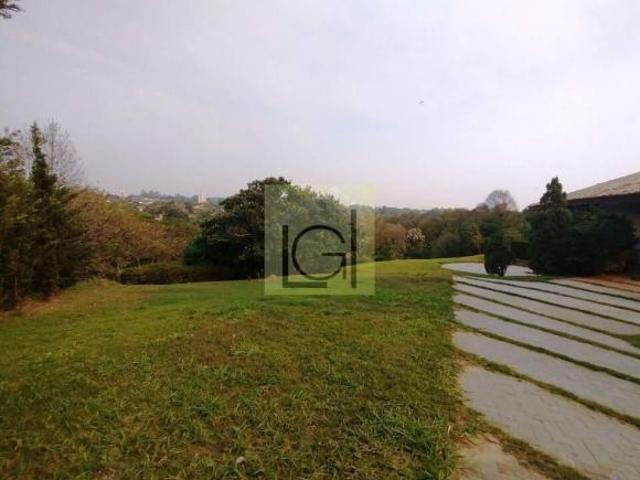 Casa de Luxo à Venda em Condomínio Exclusivo em Itu SP: 5 Quartos, 5 Suítes, 3 Salas, 6 Vagas e 500m