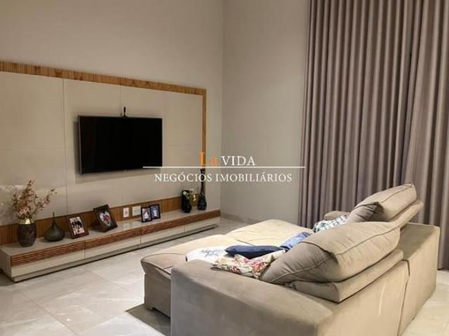 Casa de Luxo à Venda em Condomínio Exclusivo em São José do Rio Preto 3 Quartos, 3 Suítes, 1 Sala
