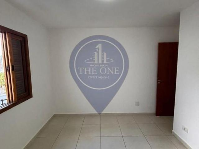 Casa de Luxo à Venda em Jardim da Glória, São Paulo SP: 4 Quartos, 4 Suítes, 2 Salas e 192m² de Área