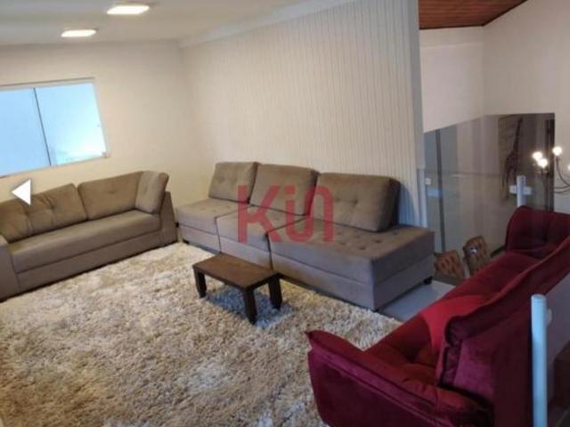 Casa de Luxo à Venda em Mogi das Cruzes: 4 Quartos, 2 Suítes, Piscina Aquecida e