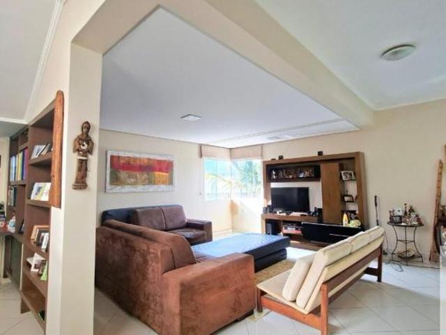 Casa de luxo à venda em Poços de Caldas MG, Residencial Portal do Sol: 4 quartos, 2 suítes, 2 salas