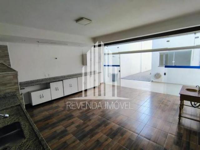 Casa de luxo à venda em São Paulo SP, 6 quartos, 3 suítes, 5 banheiros, 4 vagas