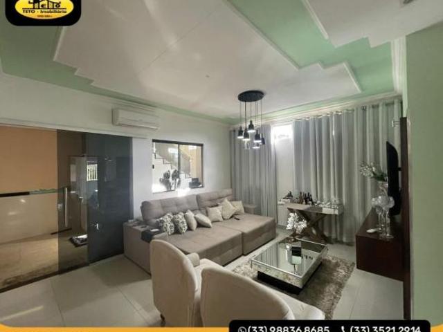 Casa de luxo à venda na Vila São João